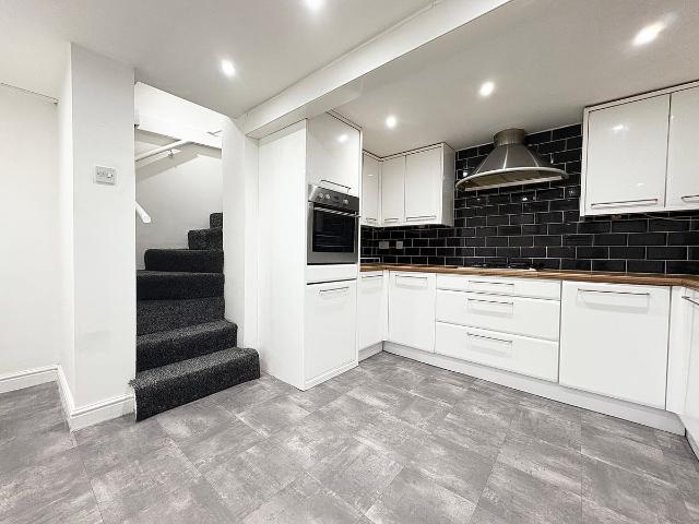 South Street, Oakenshaw, Bradford BD12, 2 bed terraced house to rent, £775 pcm | PrimeLocation