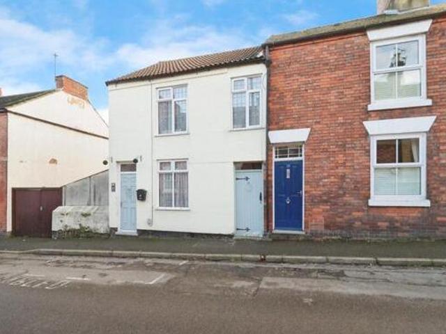 South Street, Melbourne, 3 Bedroom End