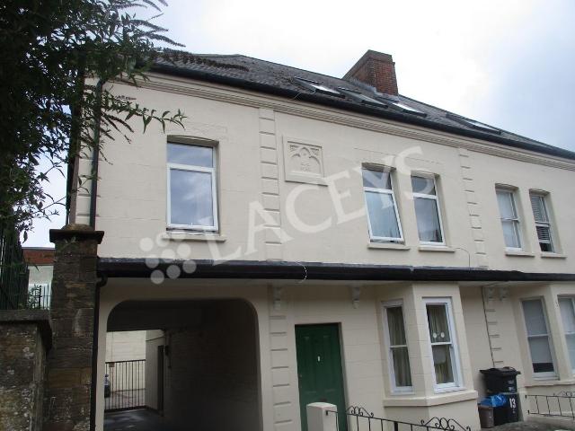 South Street, Yeovil BA20, 2 bed flat to rent, £925 pcm | PrimeLocation
