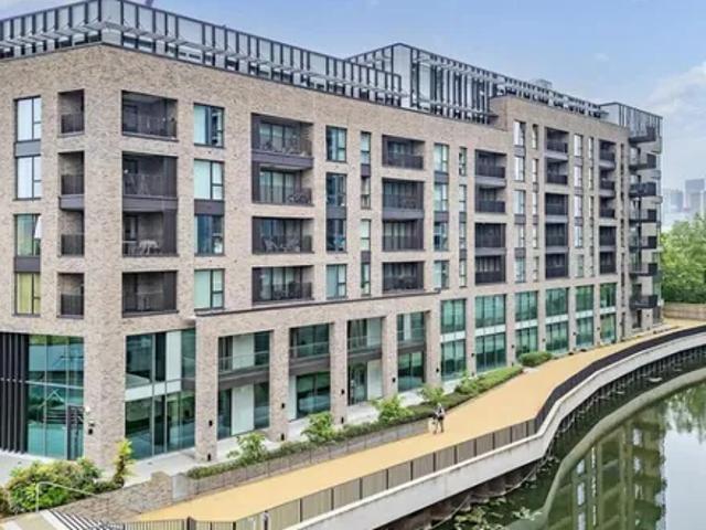 Southmere House, 1 Highland Street, London, E15 2ZG, United Kingdom | 2 bed apartment for rent #166864279 | Rentberry