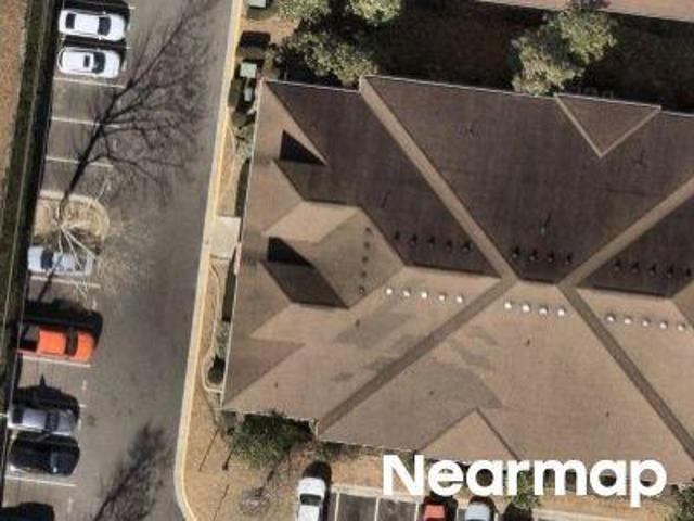 Southmoor Dr