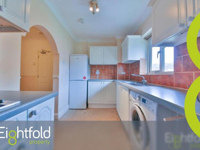 Southmount, Brighton 4 bed flat to rent £2,000 pcm £462 pw