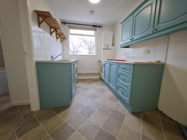 Southover Street, Brighton BN2, 2 bed maisonette to rent, £1,625 pcm | PrimeLocation