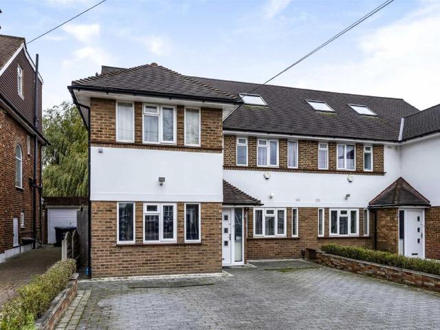 Southover, Woodside Park N12, 5 bed semi detached house to rent, £4,550 pcm | PrimeLocation