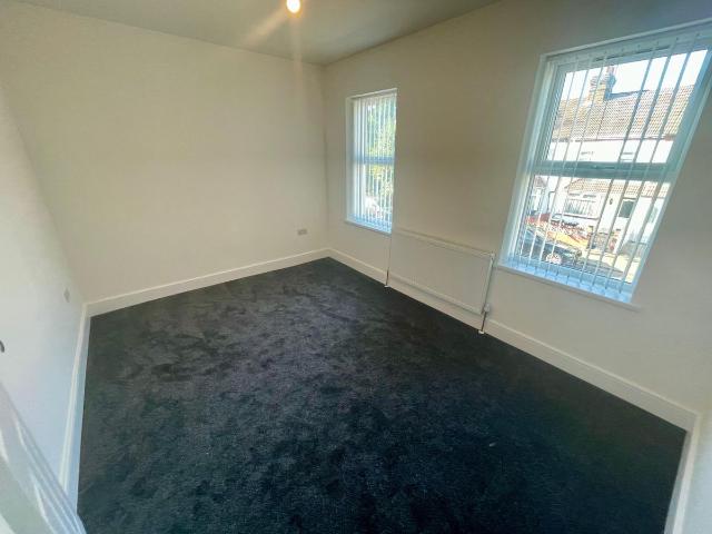 Southall UB2, 3 bed terraced house to rent, £2,000 pcm | PrimeLocation