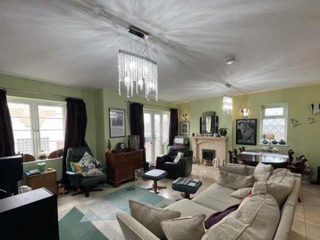 Southall Court, Lady Margaret Road, 2 Bedroom Apartment