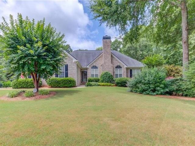 Southampton Cir, Hoschton, Home For Sale