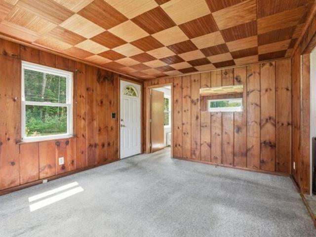 Southampton Rd, Holyoke, Home For Sale
