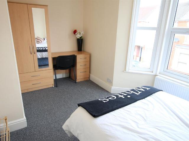 Southampton Road, Northampton NN4, Room to rent, £595 pcm | PrimeLocation