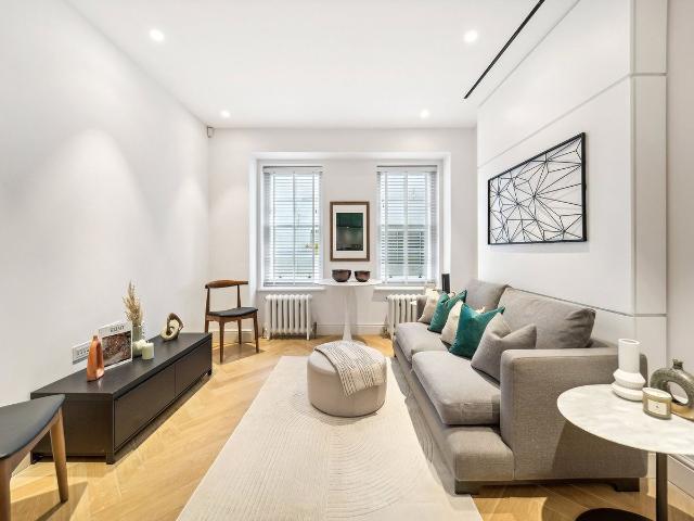 Southampton Street WC2E, 1 bed flat to rent, £3,467 pcm | PrimeLocation