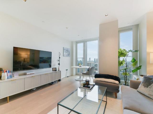 Southbank Tower 55 Upper Ground, London SE1, Studio to rent, £3,000 pcm | PrimeLocation