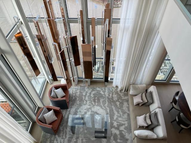 Southbank Tower, 55 Upper Ground. 3 bed apartment to rent £28,000 pcm £6,462 pw