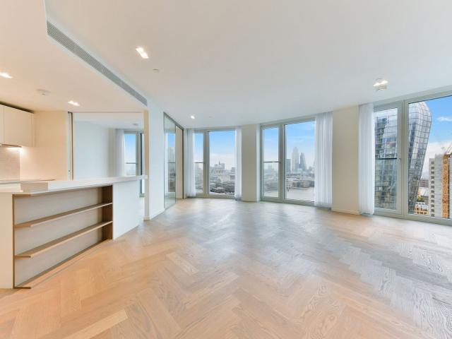 Southbank Tower, London, SE1 | £6,750 PCM | To let