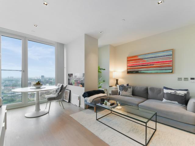 Southbank Tower, London, SE1 | £3,000 PCM | To let