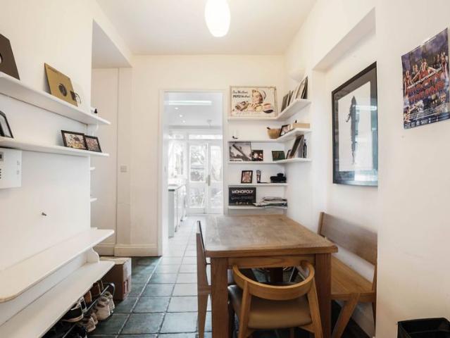 Southborough Road – Room 2