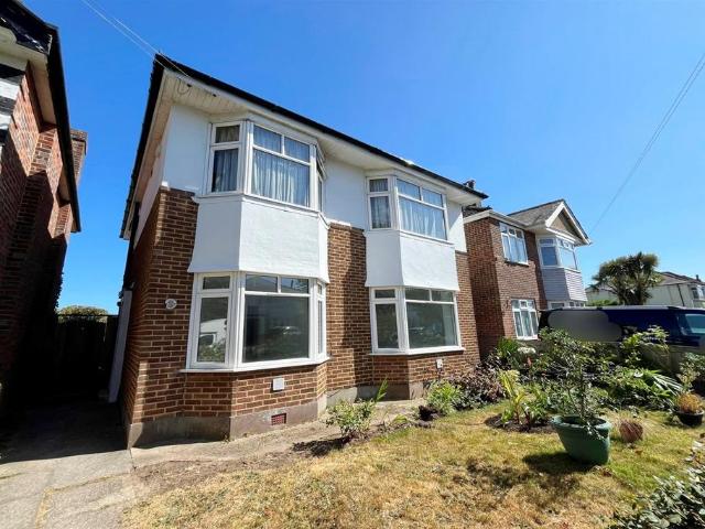 Southbourne 2 bed flat to rent £1,150 pcm £265 pw