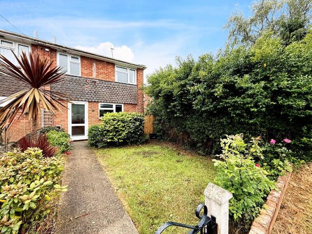 Southbourne Avenue, Holbury SO45, 3 bed end terrace house to rent, £1,395 pcm | PrimeLocation