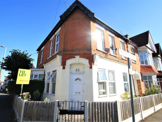 Southbourne Grove, Westcliff On Sea SS0, 1 bed flat to rent, £825 pcm | PrimeLocation