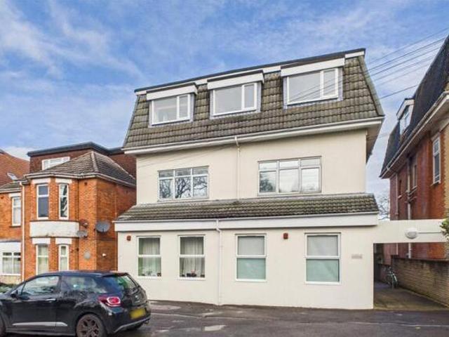 Southbourne, Southbourne Road, Bournemouth, 2 Bedroom Apartment
