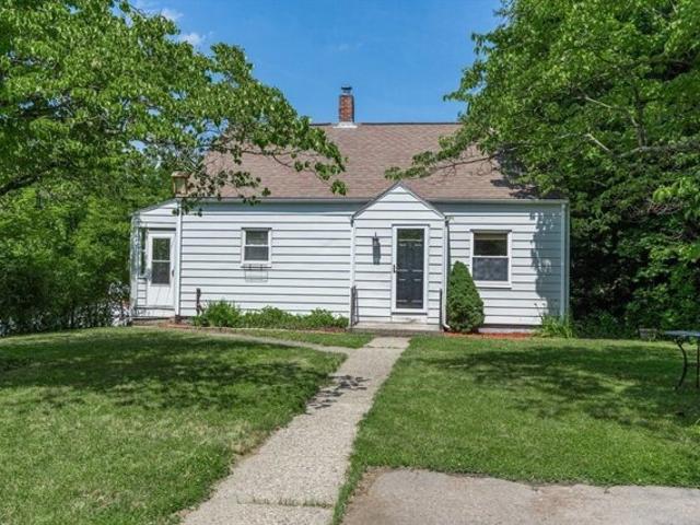 Southbridge Rd, Dudley, Home For Sale