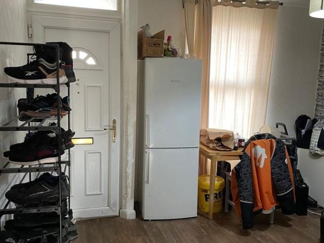 Southbridge Road, Croydon CR0, 1 bed flat to rent, £1,750 pcm | PrimeLocation