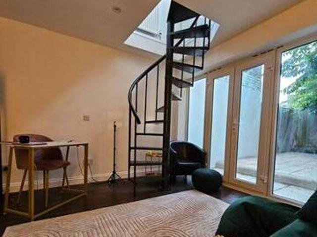 Southchurch Ave, Southend, 2 Bedroom Semi detached