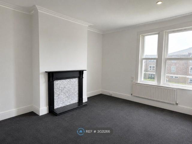 Southchurch Road, Southend On Sea SS1, 3 bed flat to rent, £1,100 pcm | PrimeLocation