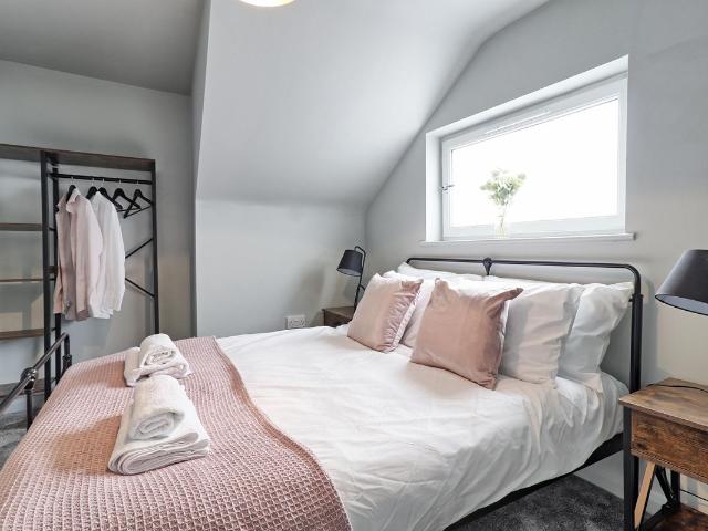 Southchurch Road, Southend On Sea SS1, 1 bed flat to rent, £1,000 pcm | PrimeLocation