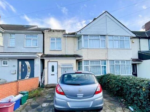 Southcote Avenue, Feltham, 3 Bedroom End