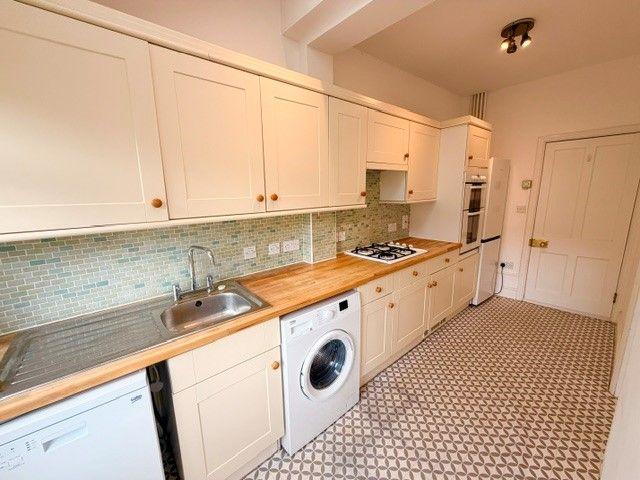 Southcote Road, London SE25, 3 bed terraced house to rent, £2,100 pcm | PrimeLocation