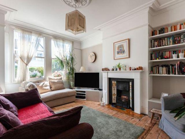 Southcote Road, London, SE25 3 bed mews to rent £2,300 pcm £531 pw