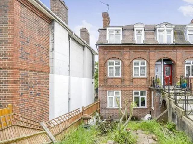 Southcroft Road, London, SW16 6QU, United Kingdom | 3 bed house for rent #166847309 | Rentberry