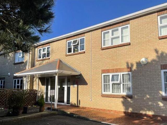 Southend Road, Hockley, 2 Bedroom Retirement