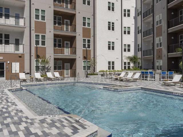 SOUTHERLY AT SOUTHBANK 2 Bedroom Apartment for Rent at 959 Prudential Dr, Jacksonville, FL 32207 Southside