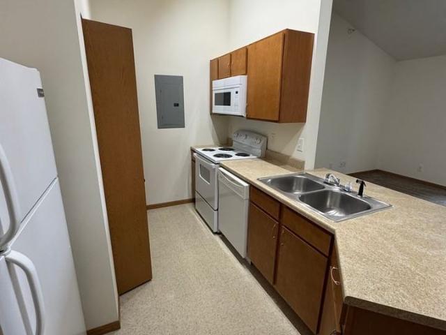 Southern Winds Apartments 2 Bedroom Apartment for Rent at 710 Veterans Memorial Pkwy W, Lafayette, IN 47909