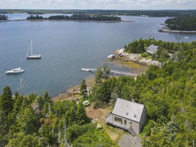 Southern Ave, Saint George, Home For Sale