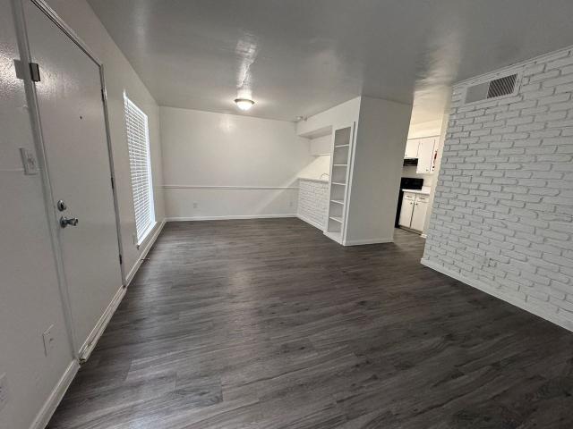 Southern Garden Apartments 1 Bedroom Apartment for Rent at 9310 Long Point Rd, Houston, TX 77055 Spring Branch Central