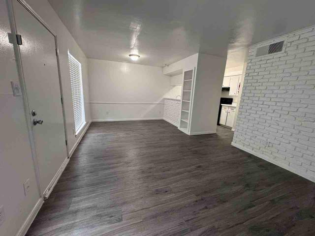 Southern Garden Apartments 2 Bedroom Apartment for Rent at 9310 Long Point Rd, Houston, TX 77055 Spring Branch Central