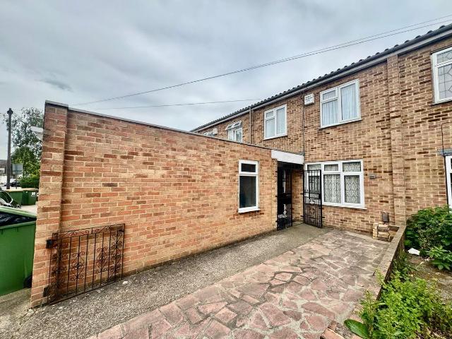 Southern Road, London E13, 4 bed terraced house to rent, £2,800 pcm | PrimeLocation