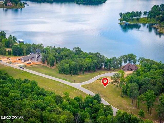 Southern Shores Pt, Huntingdon, TN 38344