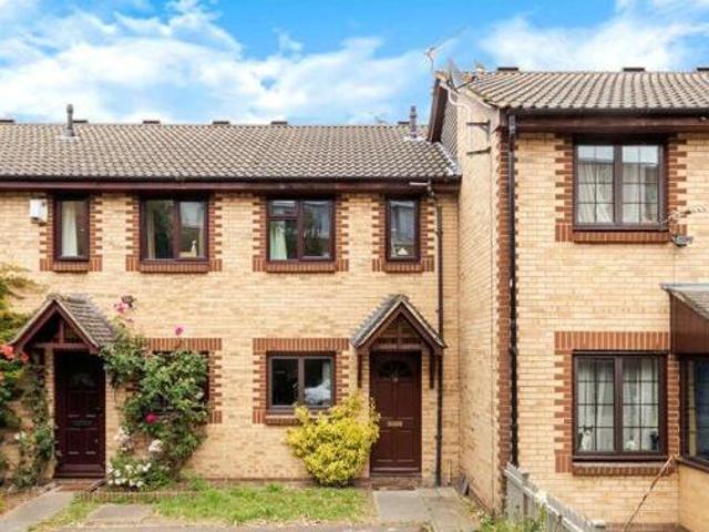 Southerngate Way, London, 2 Bedroom Terraced