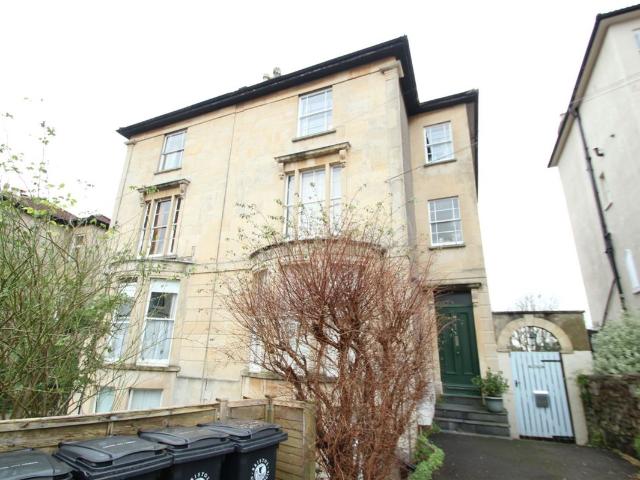 Southfield Road, Cotham, Bristol BS6, 2 bed flat to rent, £1,500 pcm | PrimeLocation