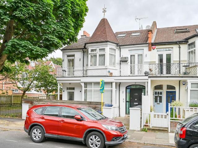 Southfield Road, Chiswick, London W4, 1 bed flat to rent, £1,850 pcm | PrimeLocation