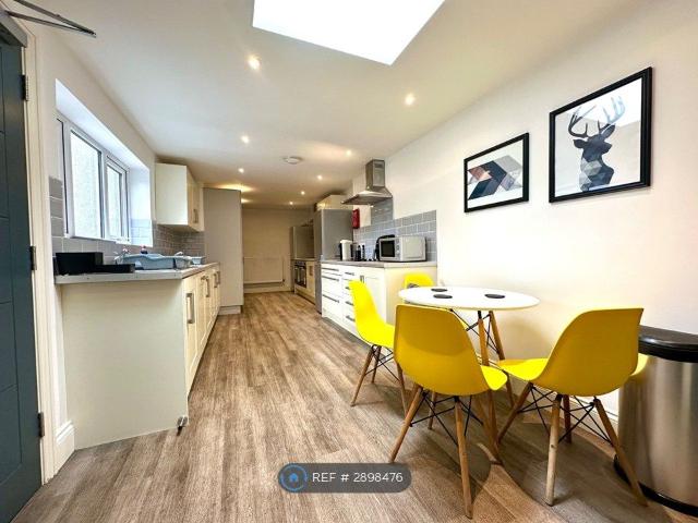 Southfield Road, Middlesbrough TS1, 8 bed shared accommodation to rent, £542 pcm | PrimeLocation
