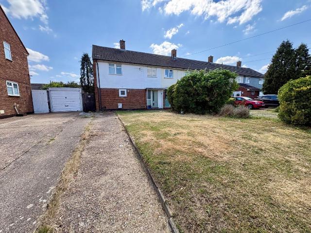Southfields, Letchworth Garden City SG6, 3 bed property to rent, £1,750 pcm | PrimeLocation