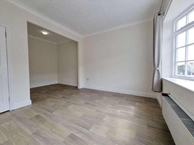 Southgate, Sleaford, NG34