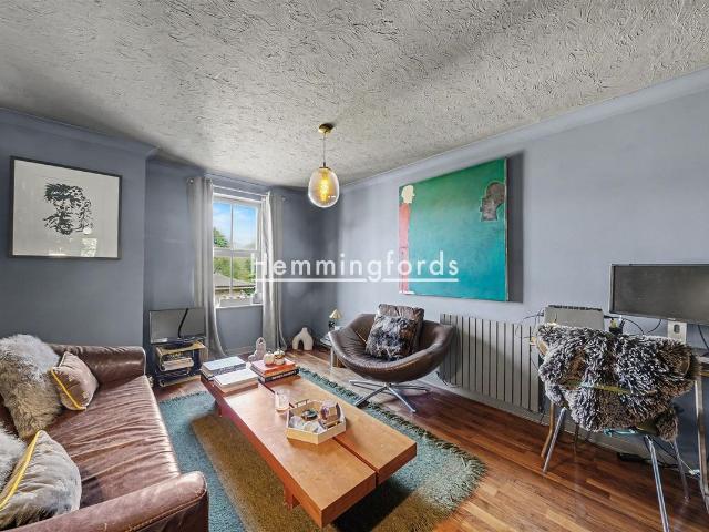 Southgate Road, De Beauvoir N1, 2 bed flat to rent, £2,500 pcm | PrimeLocation