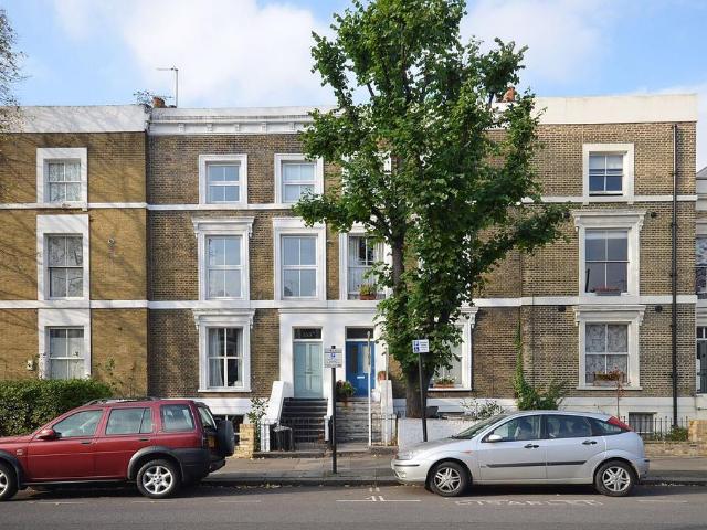 Southgate Road, Islington, London, N1 1 bed flat to rent £2,500 pcm £577 pw