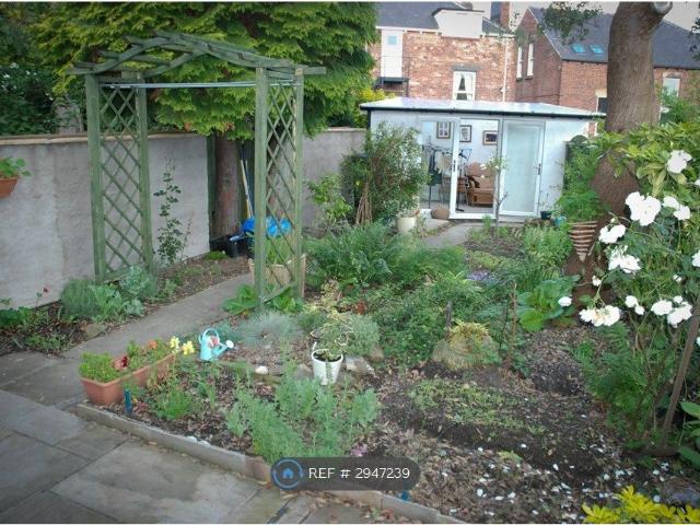 Southgrove Road, Sheffield S10, 3 bed terraced house to rent, £1,295 pcm | PrimeLocation