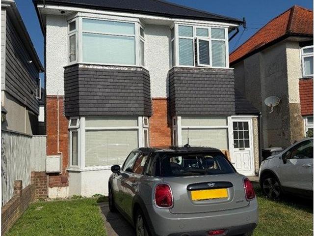 Southill Road, Bournemouth BH9, 2 bed flat to rent, £1,150 pcm | PrimeLocation